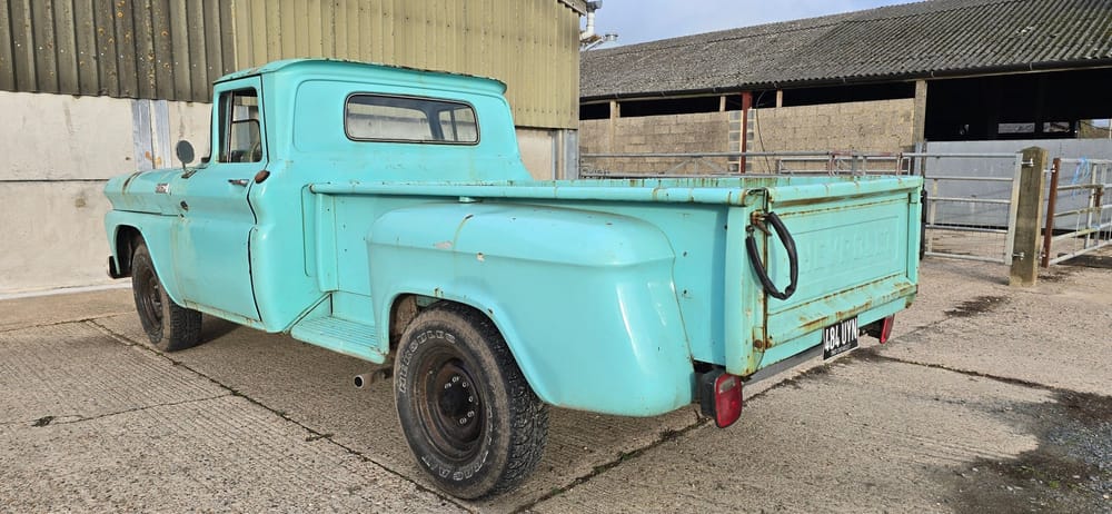 Project-Ready 1960 Chevrolet C20 Stepside Listed With Fresh V8 and ...