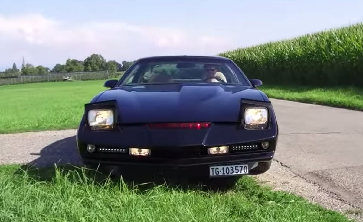 Watch This Firebird Trans Am Be Restored Into KITT From Knight Rider