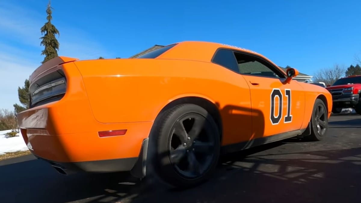 Guy Buys Modern General Lee, Chaos Ensues