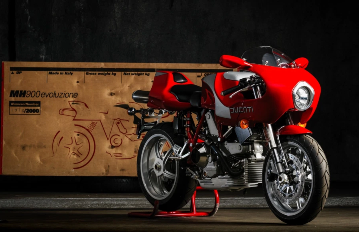 2002 Ducati MH900e: A Work Of Art