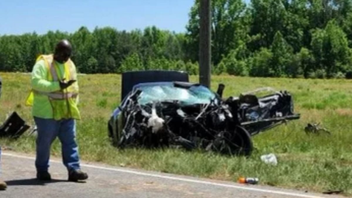 Dodge Charger Vs Police Chase Ends In Fatalities