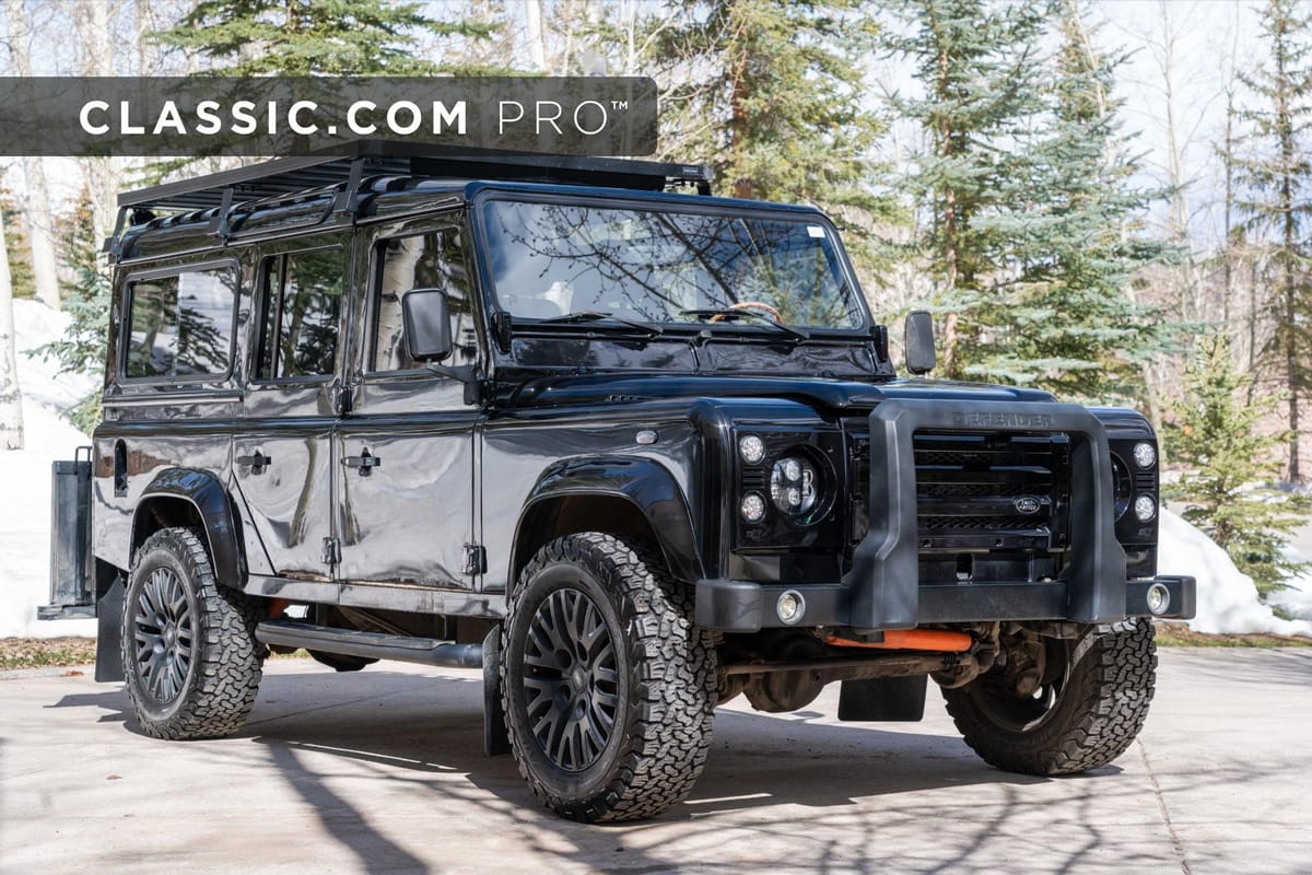 Upgraded Arkonik Land Rover Defender 110