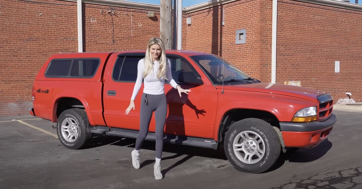 Woman Surprises Boyfriend With a Truck Like His High School Ride—Then ...