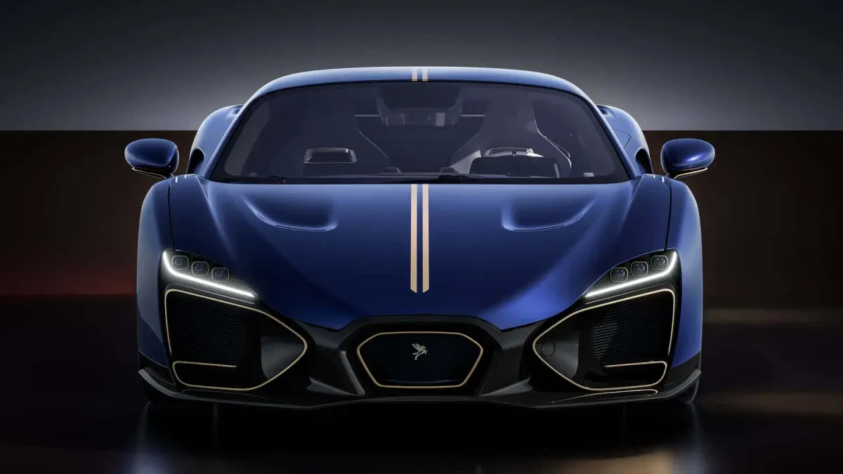 1,100-HP Hypercar Merges AI Design With Classic Emotion