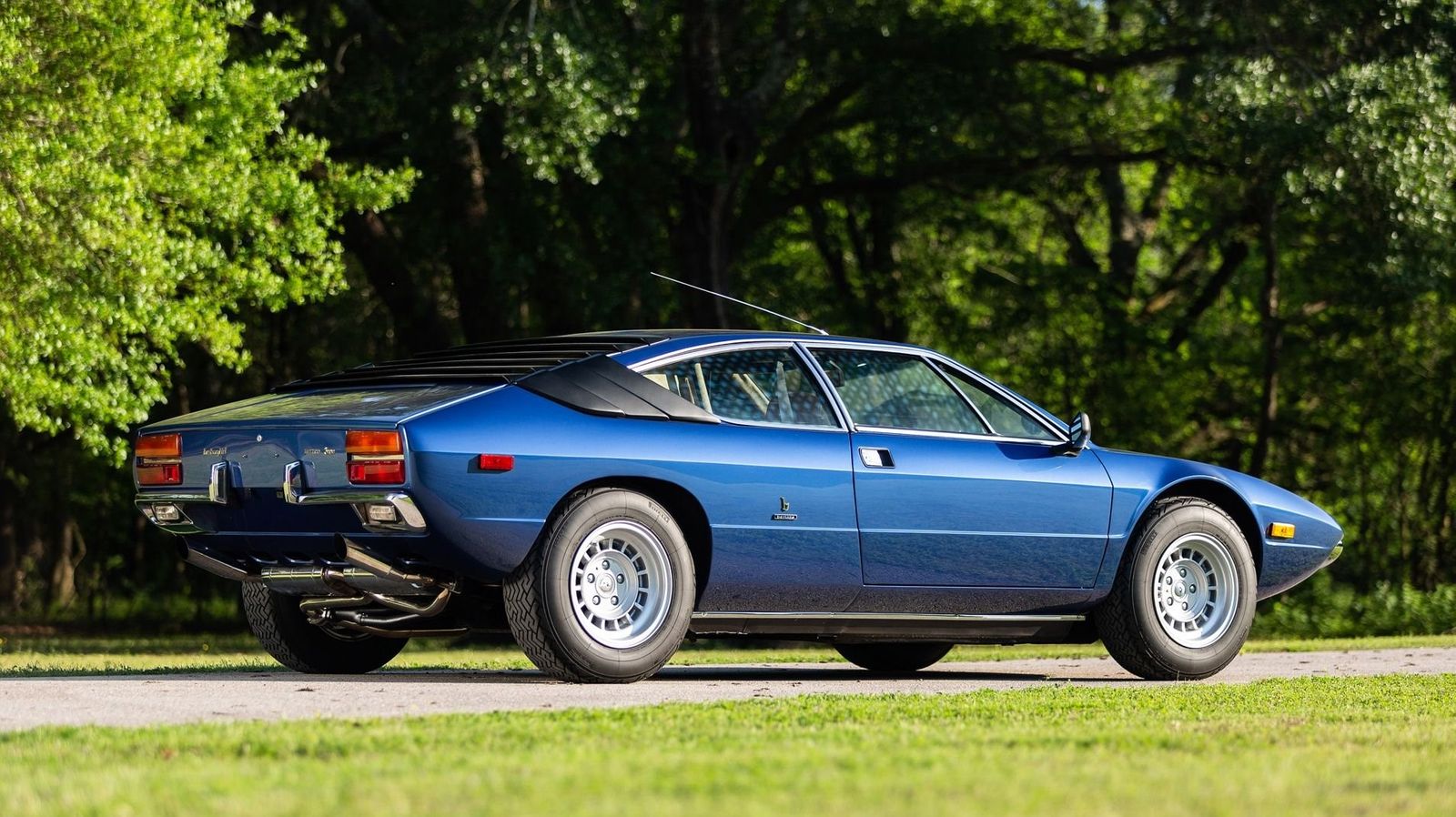Behold This Rare 1975 Lamborghini Urraco P300