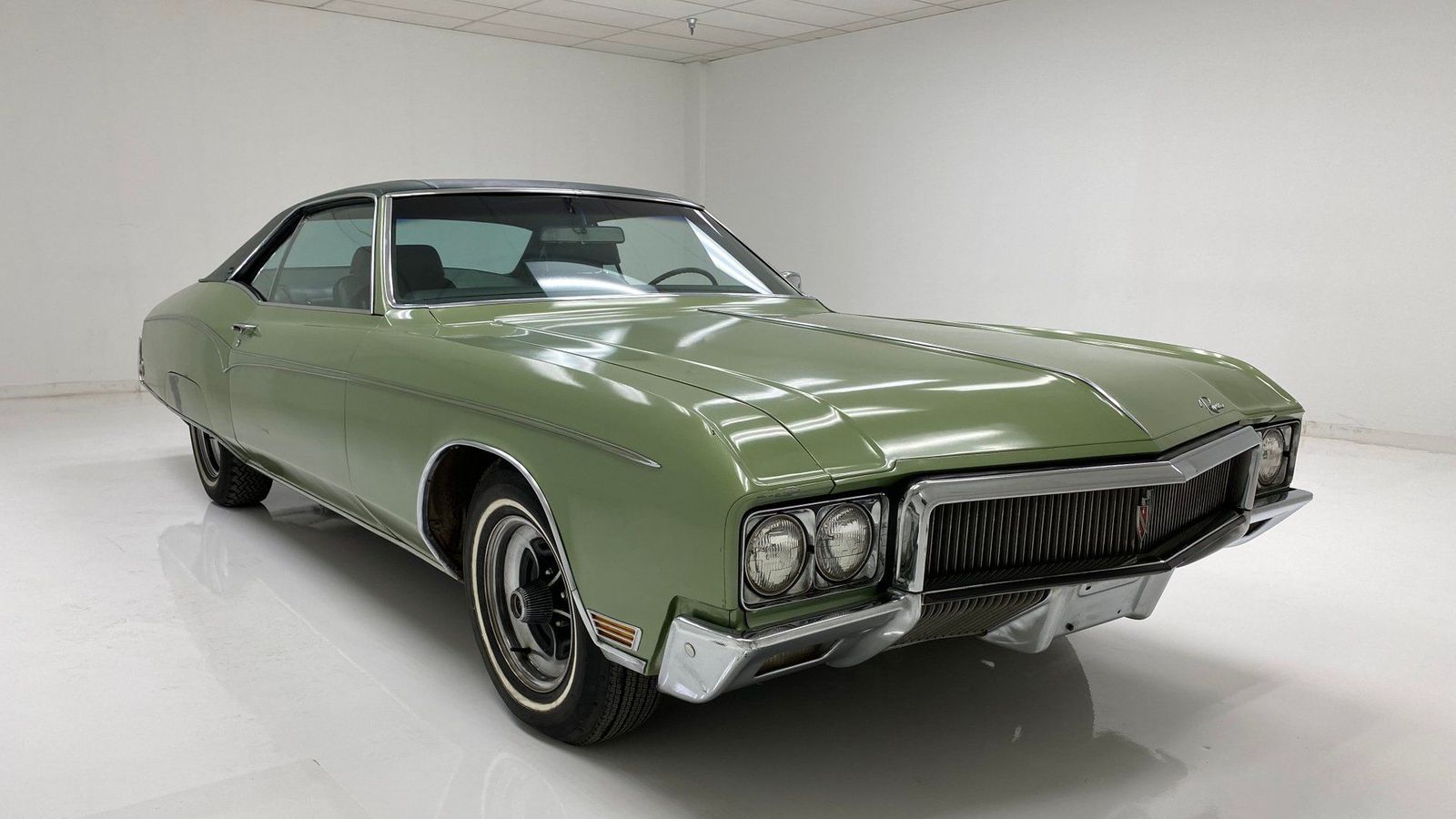 Original 1970 Buick Riviera Provides An Affordable Option