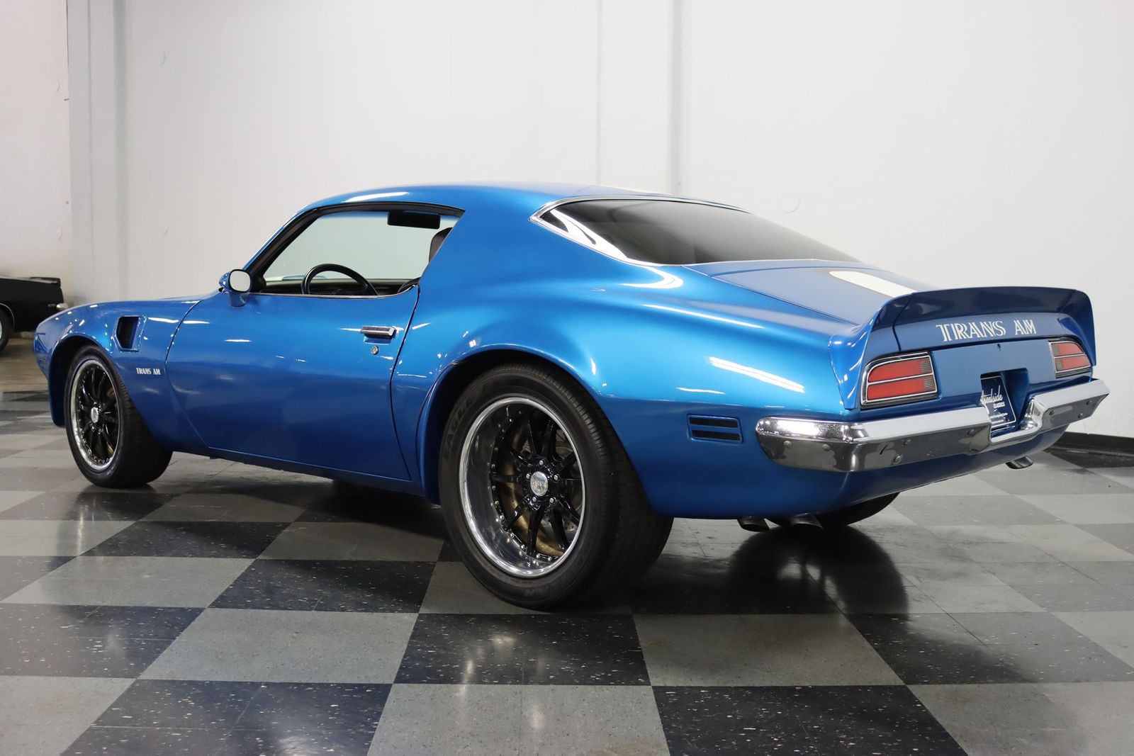 Flex Around Town In A 1971 Pontiac Trans Am Restomod