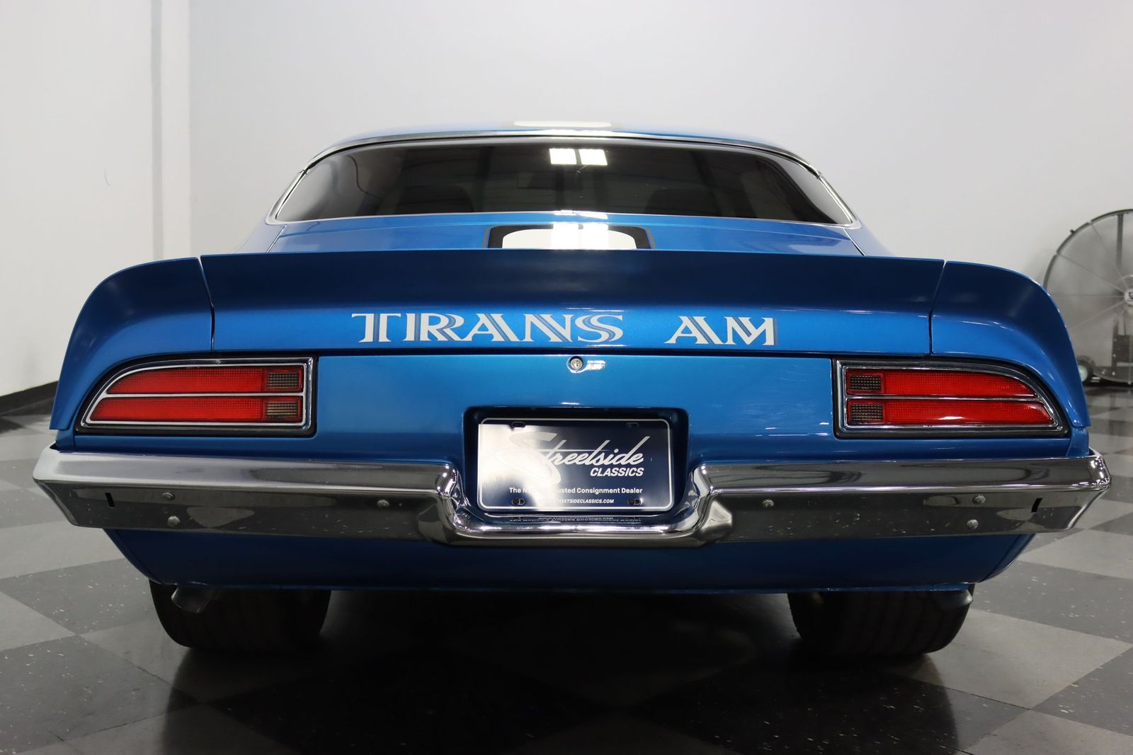 Flex Around Town In A 1971 Pontiac Trans Am Restomod