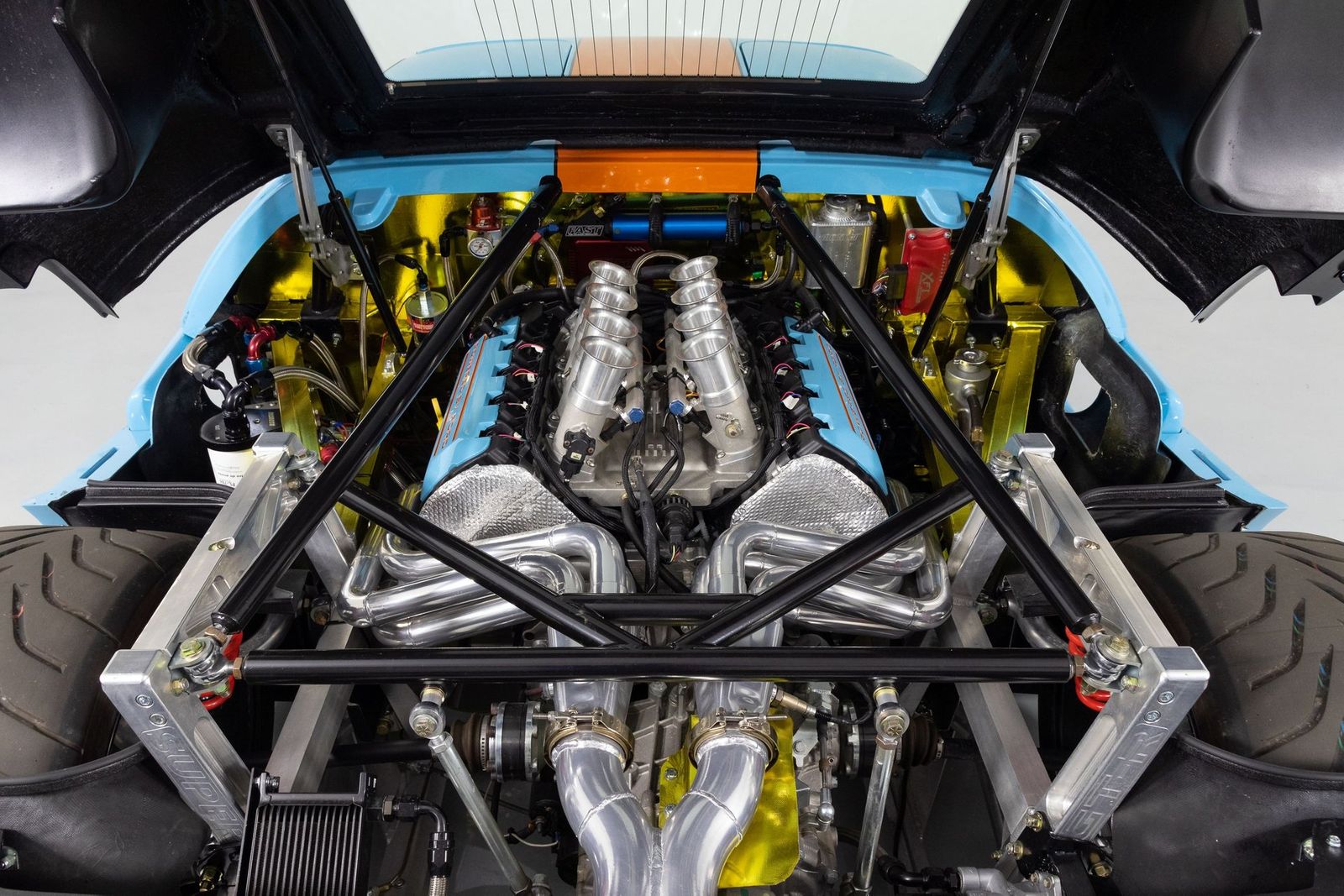 Dominate The Track In A Race-Ready 2015 Superlite GT-R