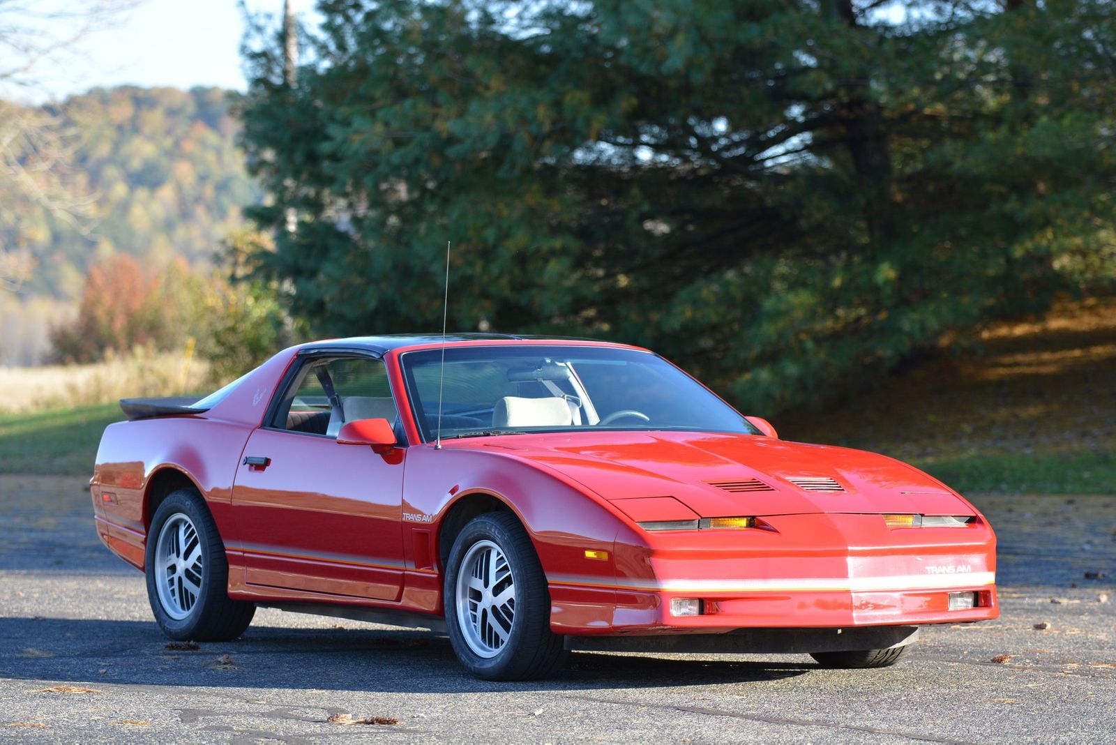Enjoy The Third-Gen F-Body Boom In This 1986 Trans Am
