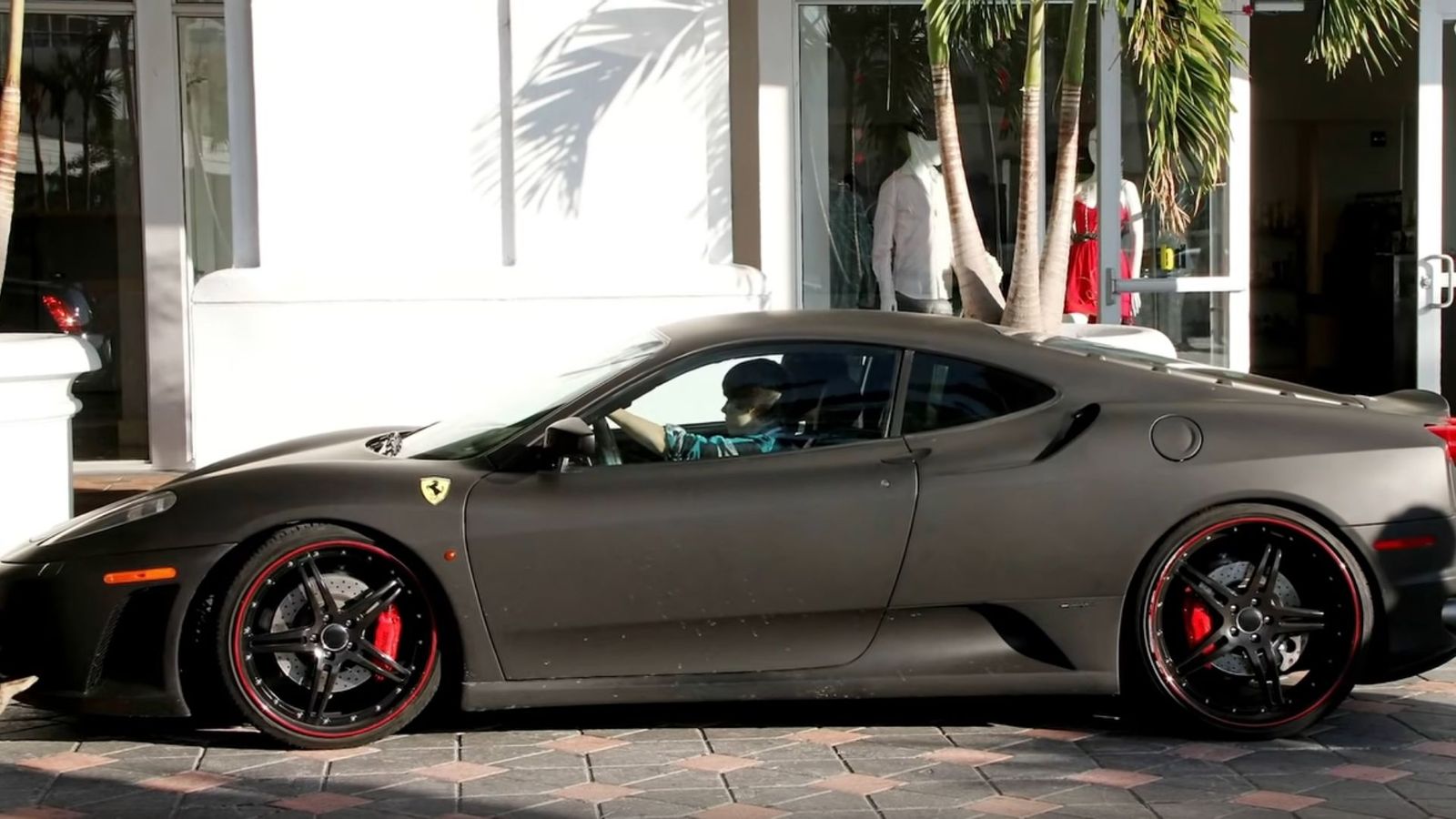 Justin Bieber Has A Massive Car Collection