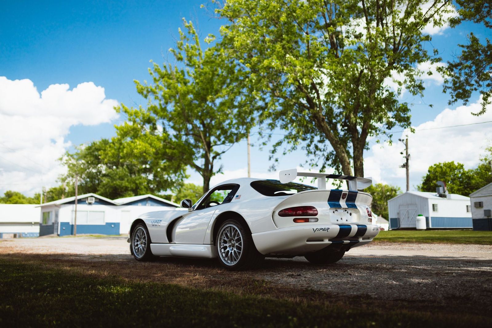 Attention '90s Kids: 1998 Dodge Viper GT2 Commemorative Edition