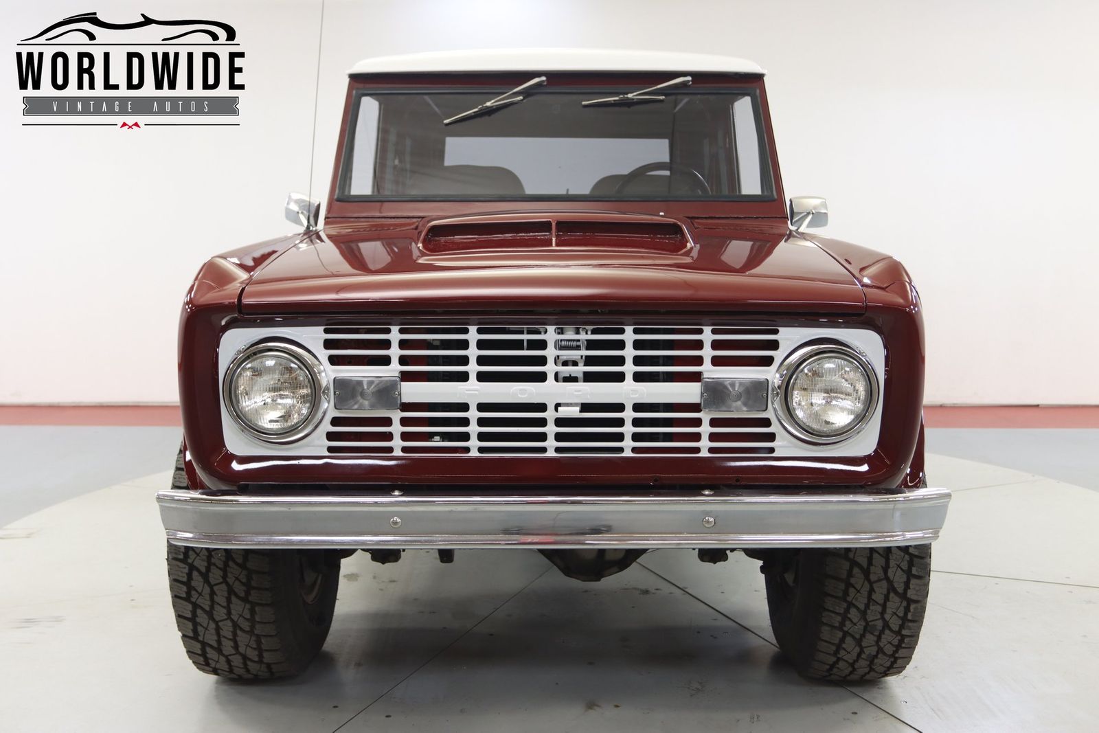 Marooned in the Wilderness: 1975 Ford Bronco