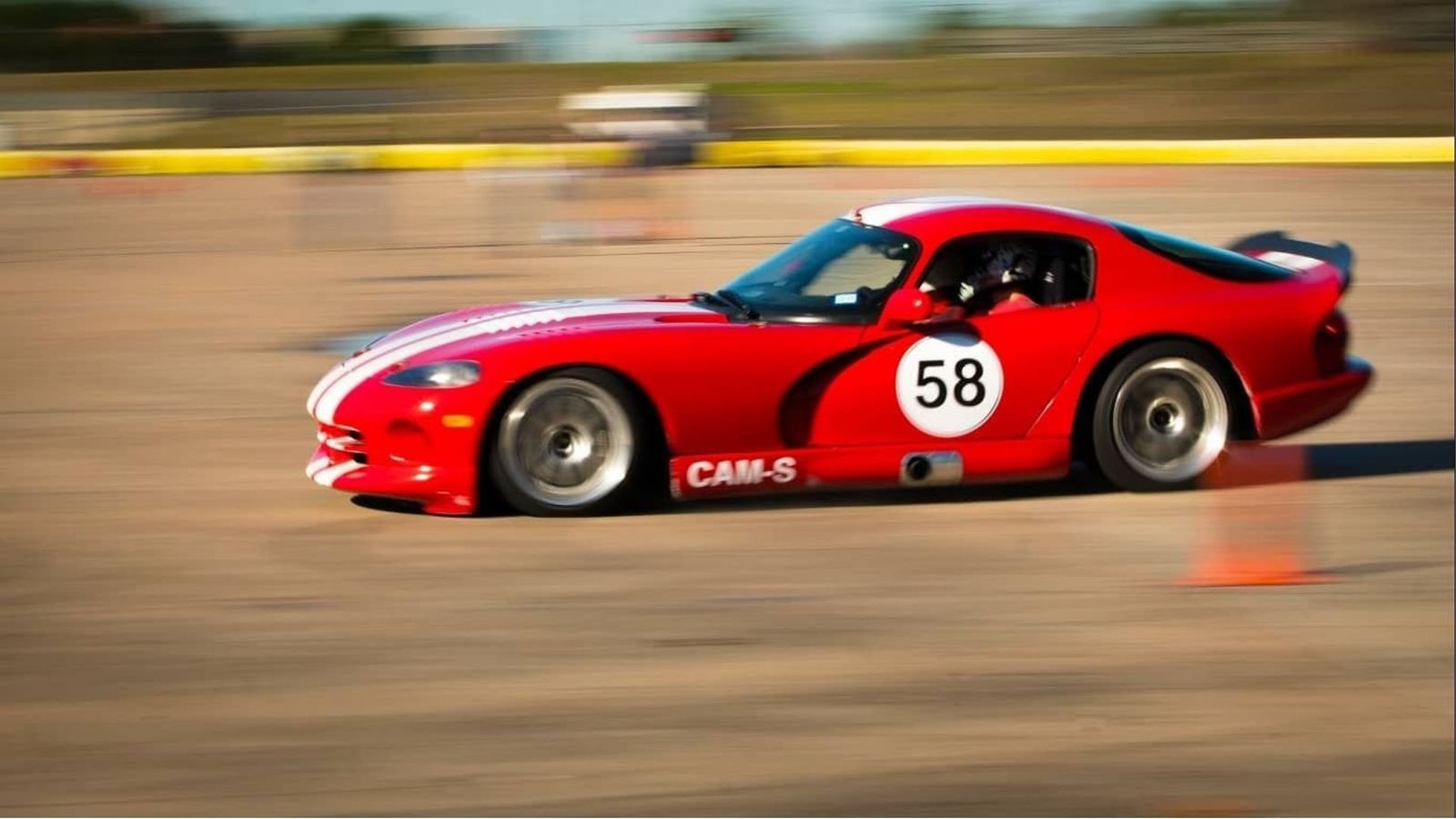 1997 Dodge Viper GTS Is Built For Road Racing