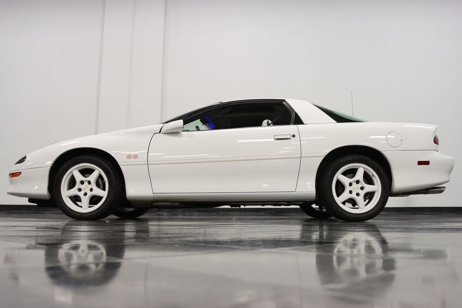 Own/Drive/Crush: '90s Pony Cars