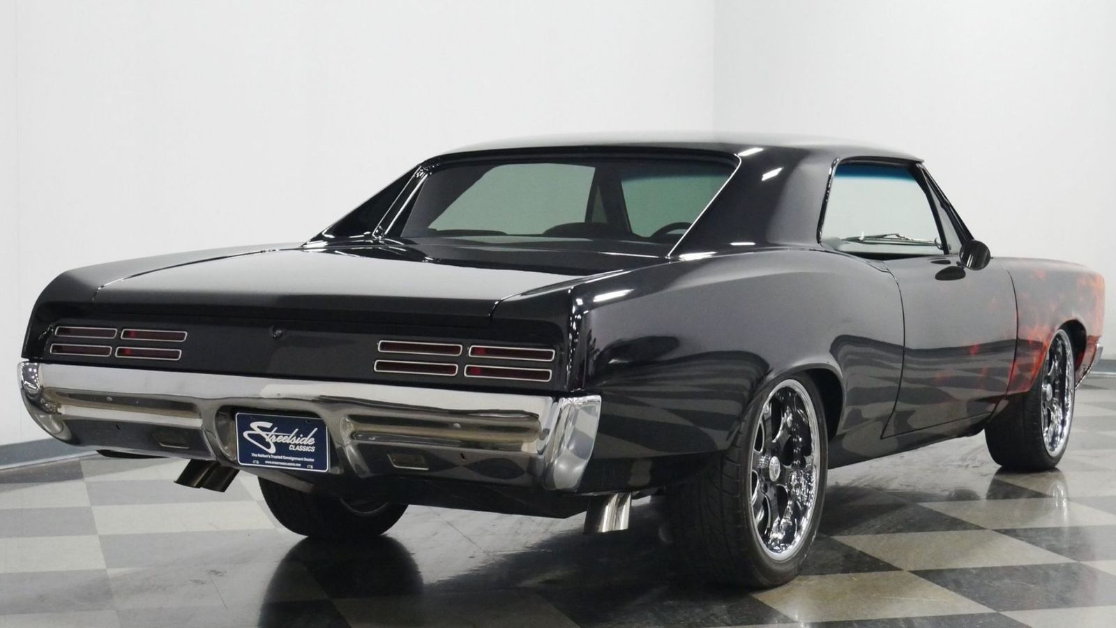 1967 Pontiac GTO Restomod Is Fiery