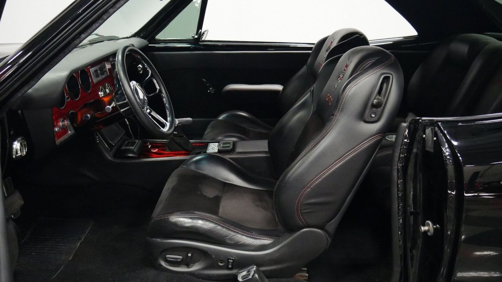 1967 Pontiac GTO Restomod Is Fiery