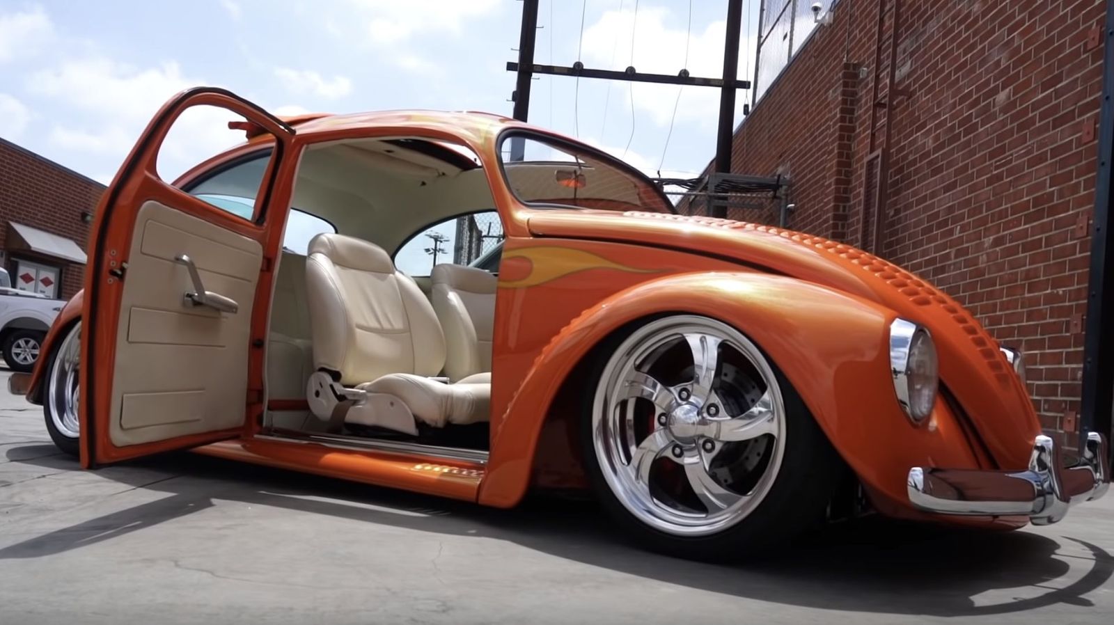 Flamboyant Volkswagen Beetle Is A Super Sleeper