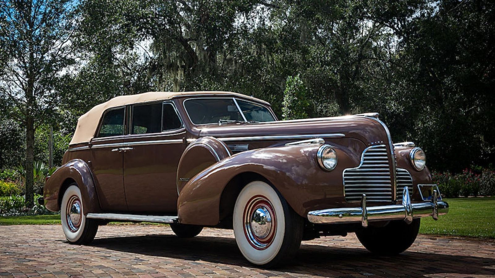 15 More Famous Film Vehicles