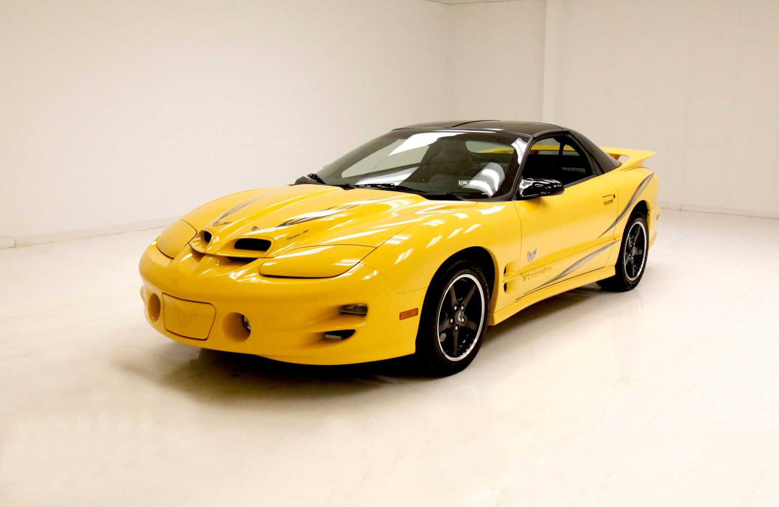 Coolest Trans Ams On Motorious