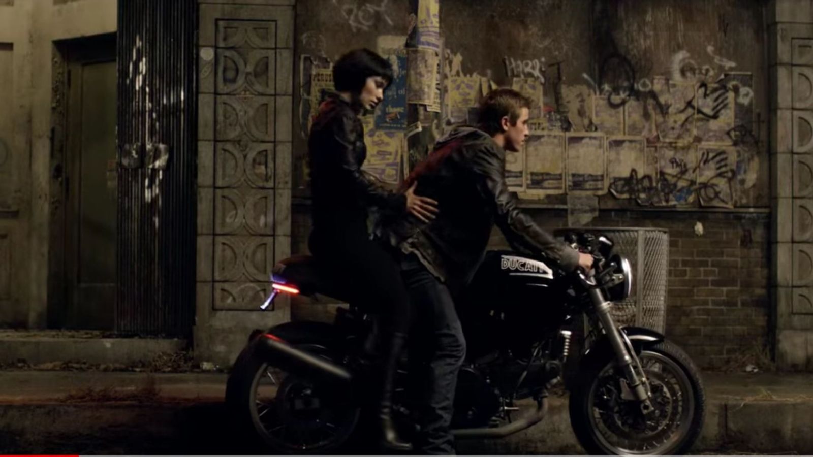 Motorcycle Monday: Tron Legacy Ducati Café Racer