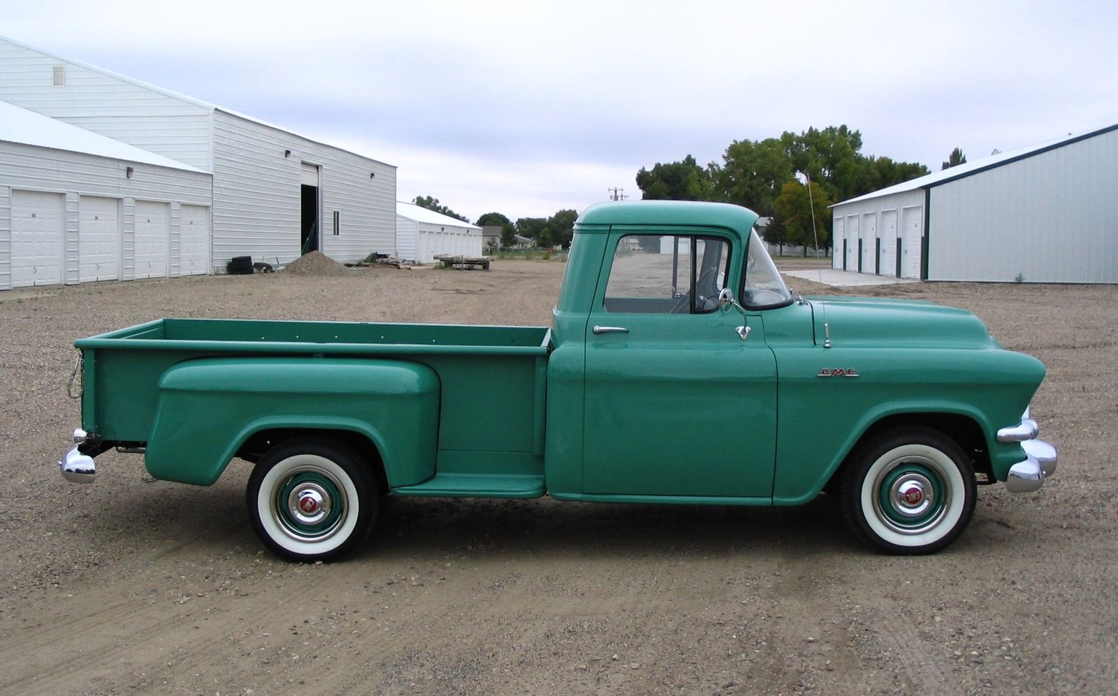 1957 GMC 9300 Stepside Pickup Truck