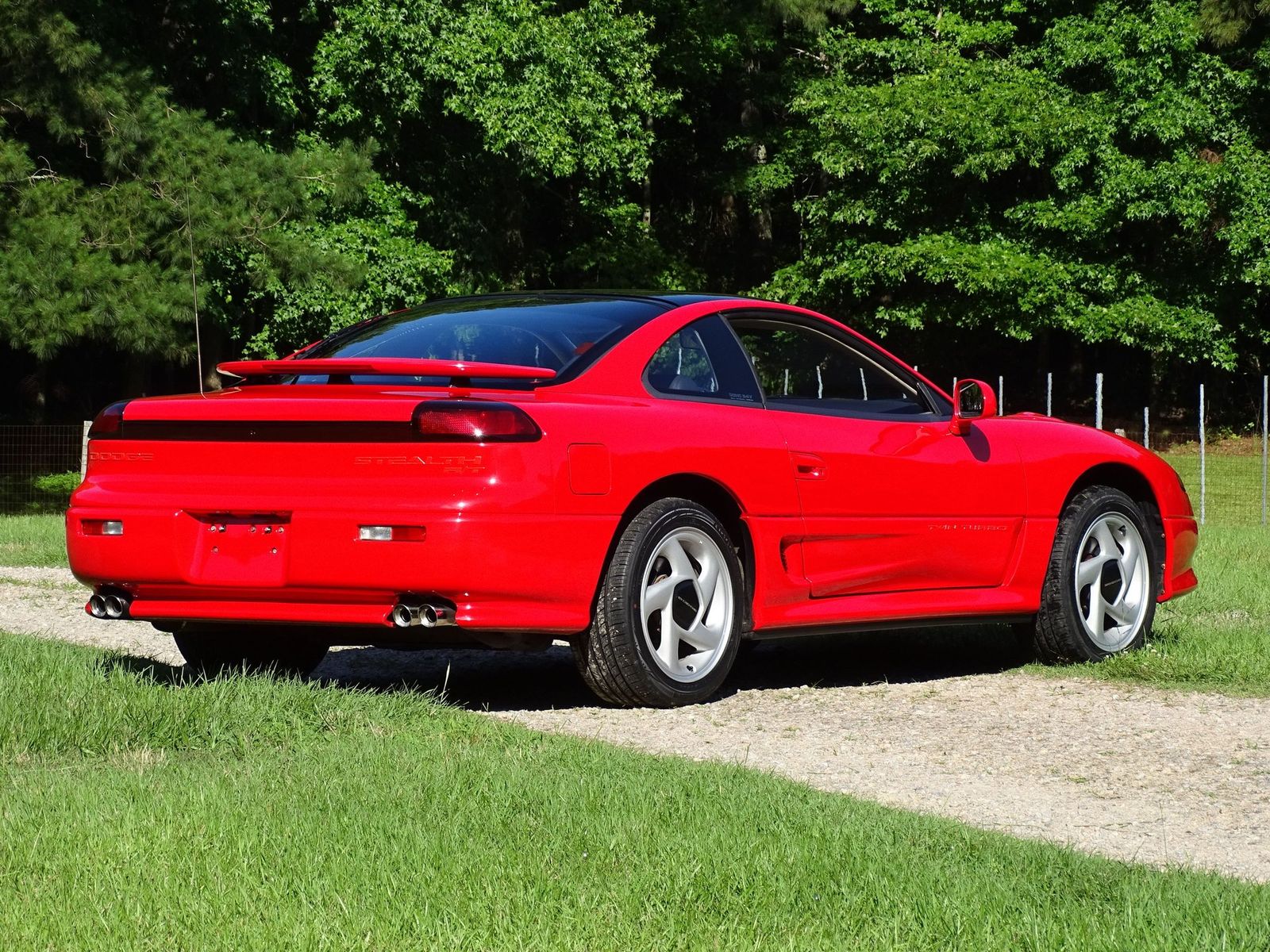 1991 Dodge Stealth Shows Off Crazy Tech And Value