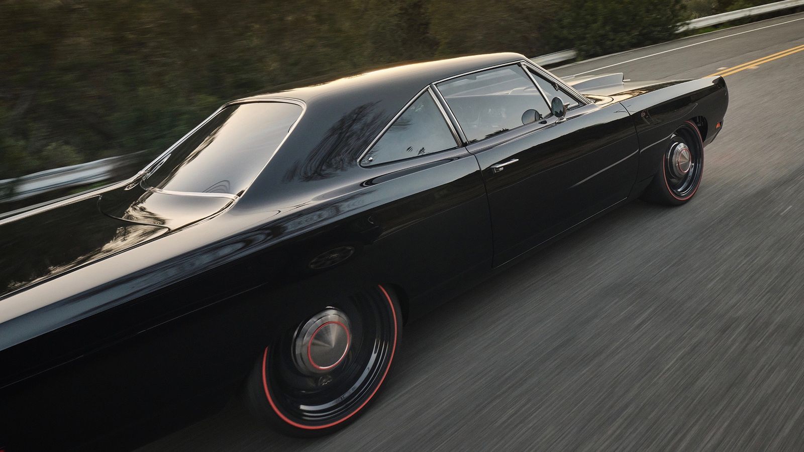 Kevin Hart’s ‘Micheal Meyers’ Road Runner Hellephant