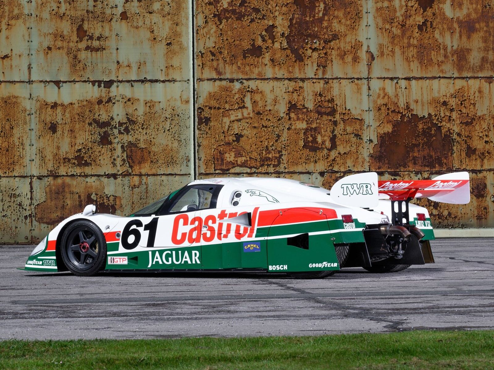 1988 Jaguar XJR-9 Is Britain’s Best Racer