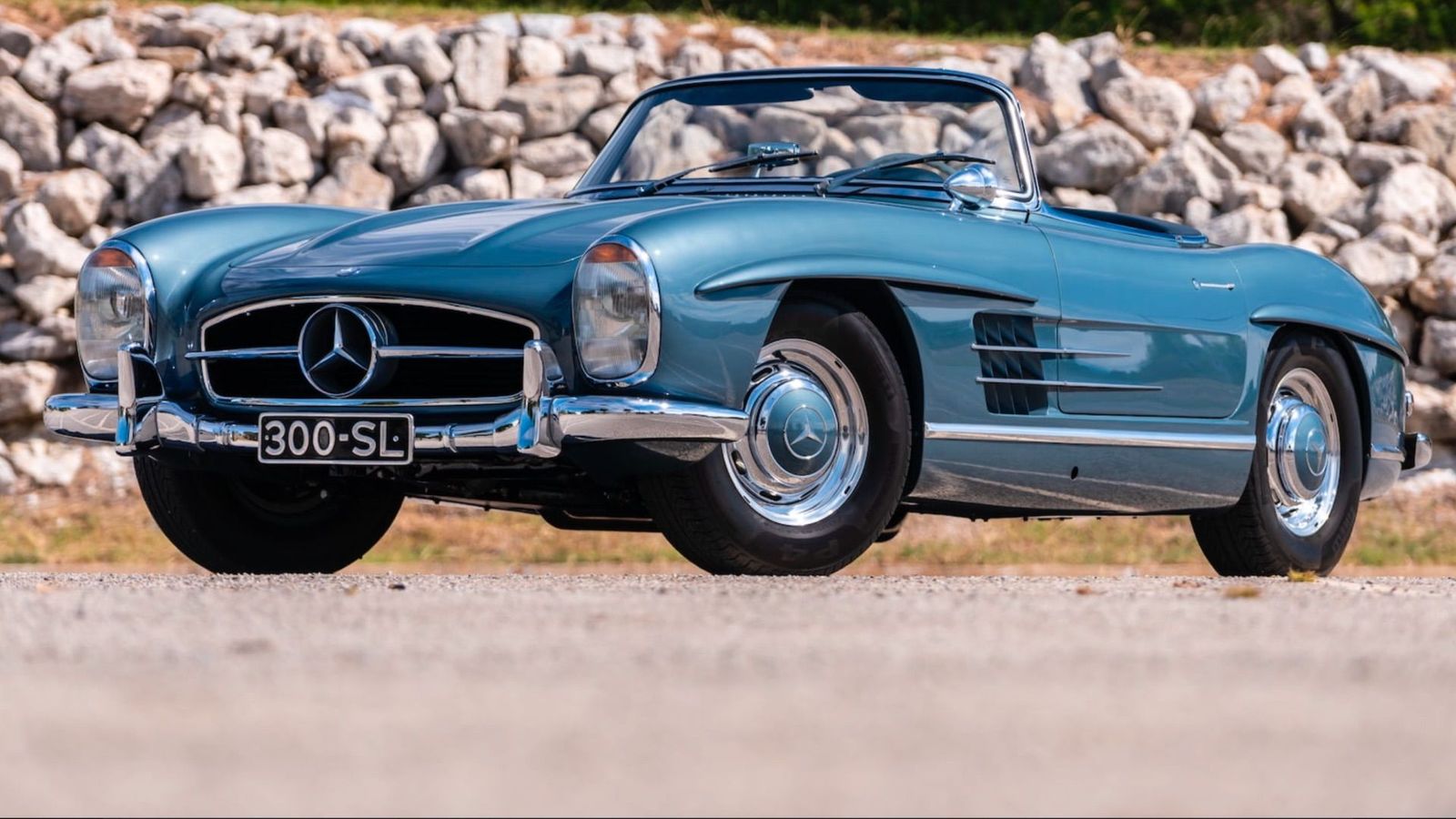 Mecum Kissimmee Features 300SL Gullwing and Roadster