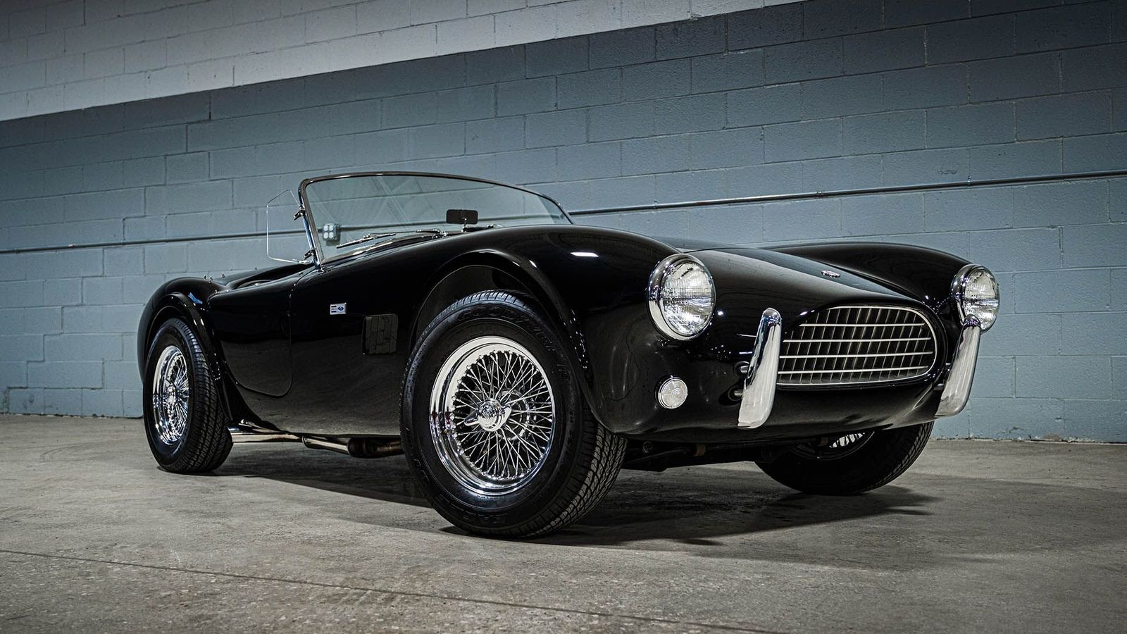 Broad Arrow Auctions Features Two Great AC Cobras At Their Amelia ...