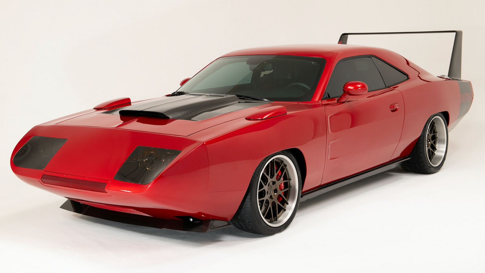 EXOMOD Unveils the D69 Carbon Daytona