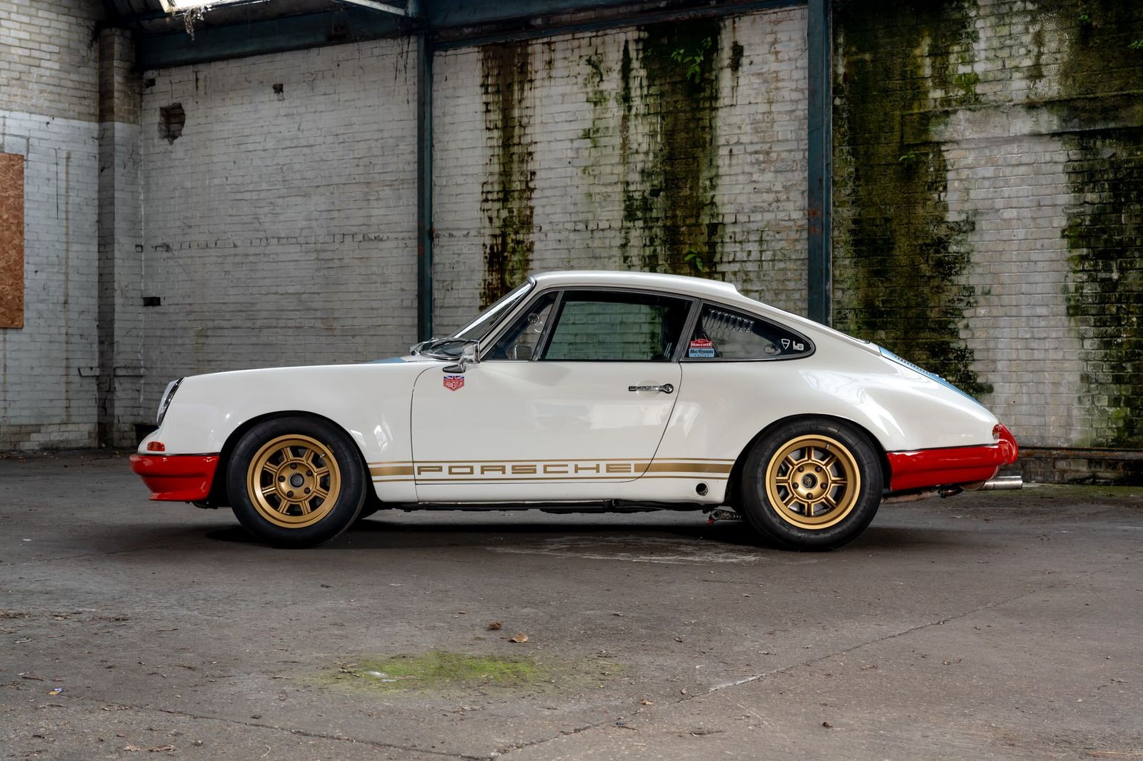 Iconic Magnus Walker Porsche 911 'STR II' Up for Grabs