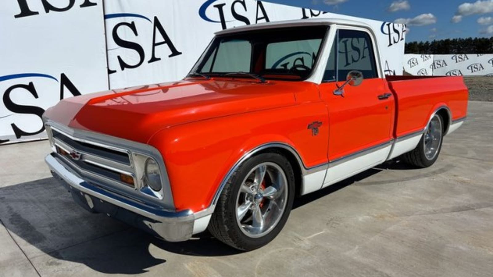 Two Classic Chevy Pickups to Highlight ISA’s Fall Auction