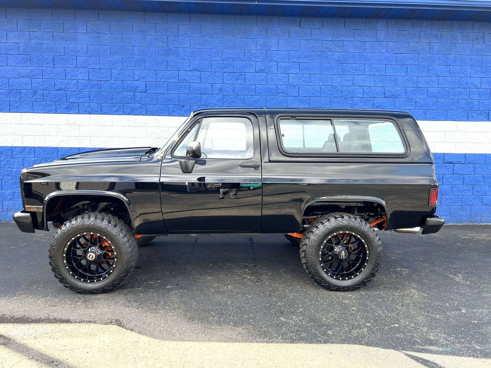 Custom 1984 Chevrolet K10 Blazer Packs Modern LS Power and West Coast ...