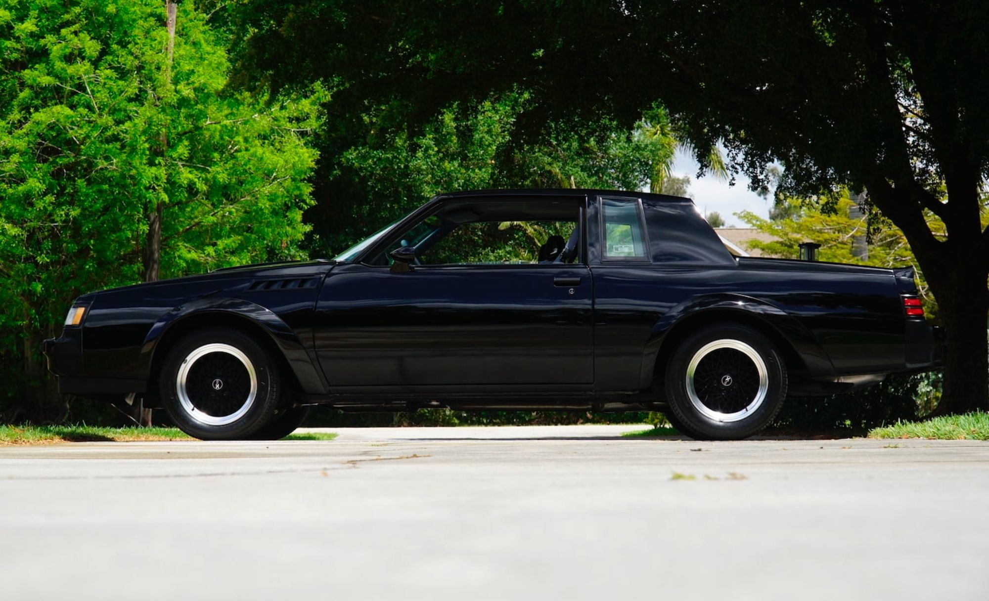 1987 Buick GNX Needs No Introduction At The Drag Strip