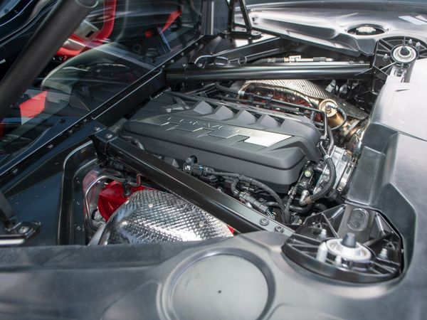 Get Your Thrills In A Stunning 2020 Chevy Corvette Z51