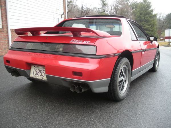 Bring All The Nostalgia In A 1985 Pontiac Fiero GT