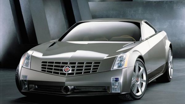 Cadillac XLR: The Turnaround Sports Car