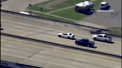 Driver Successfully Outruns Cops With Most Powerful Muscle Cars