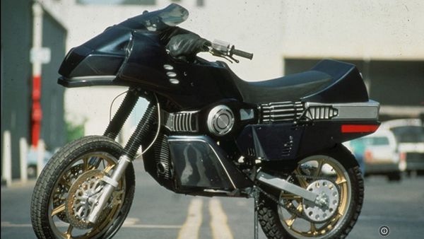 Motorcycle Monday: Street Hawk Motorcycle