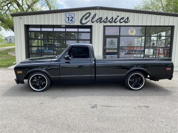 Custom C10 Brings Chevy’s Second Generation Truck