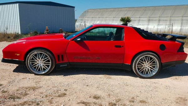 eBay Find: 1986 Camaro IROC-Z Restomod