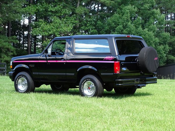 1992 Ford Bronco 4x4 Nite Is A Low Mileage Off-Roader