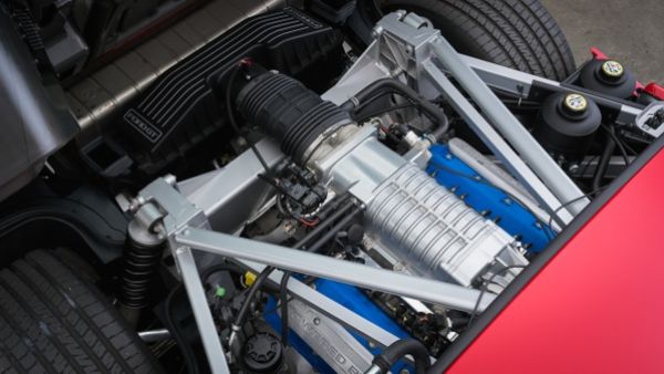 2005 Ford GT Brings American Super Car Performance
