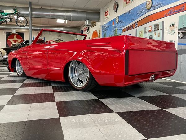 1970 GMC Jimmy Is Cool And Custom