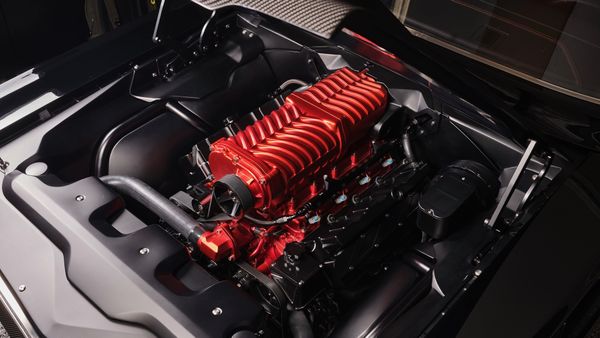 Kevin Hart’s ‘Micheal Meyers’ Road Runner Hellephant