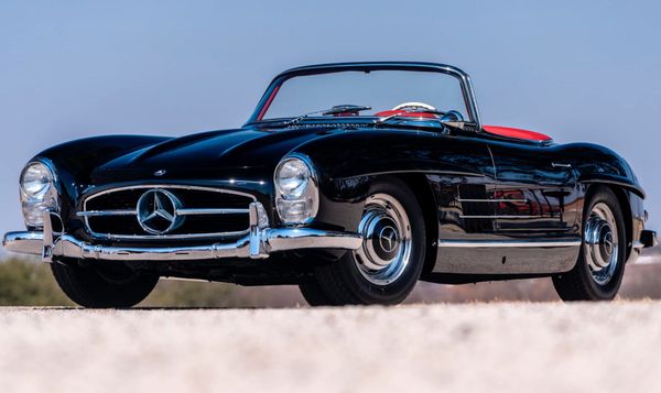 This Stunning Mercedes 300 SL Roadster Headlines