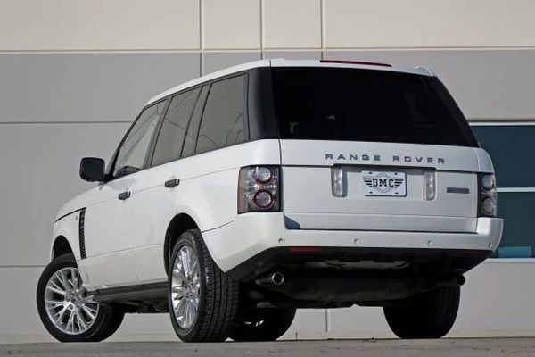 Range Rover Is The Meeting Point Of Luxury And Performance