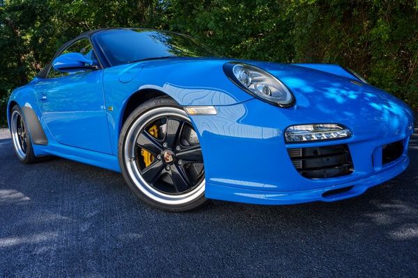 Rare Miami Blue 911 Speedster Selling At Henderson Auctions